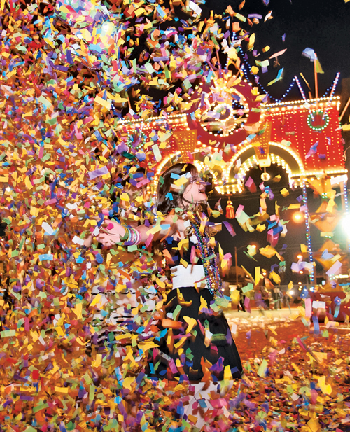 Knights of Momus Grand Night Parade – OutSmart Magazine