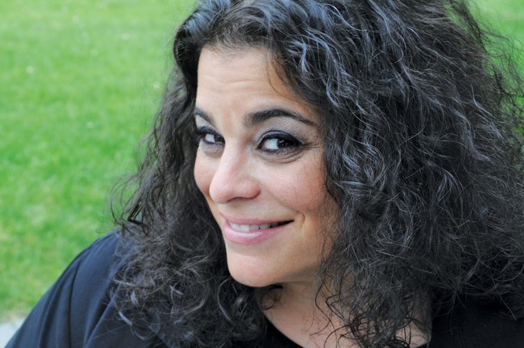 Jessica Kirson, the Woman of Many Faces – OutSmart Magazine