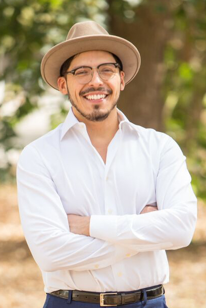 ‘Project Runway’ Star Headlines Couture for a Cause – OutSmart Magazine