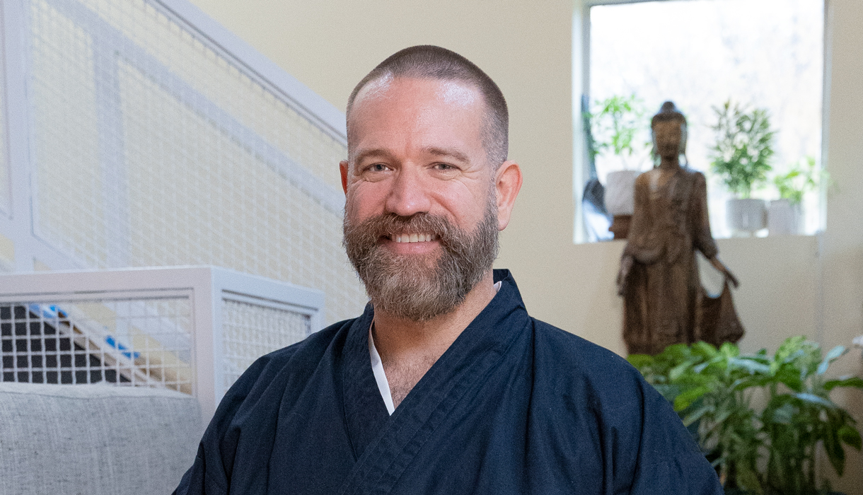 COVER STORY: A Path to Peace – OutSmart Magazine