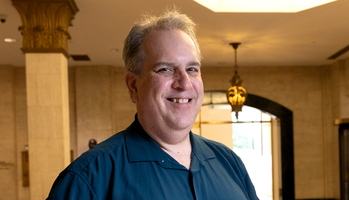 A Voice of the Arts – OutSmart Magazine