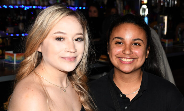 OutSmart’s March Issue Happy Hour at Pearl Bar – OutSmart Magazine