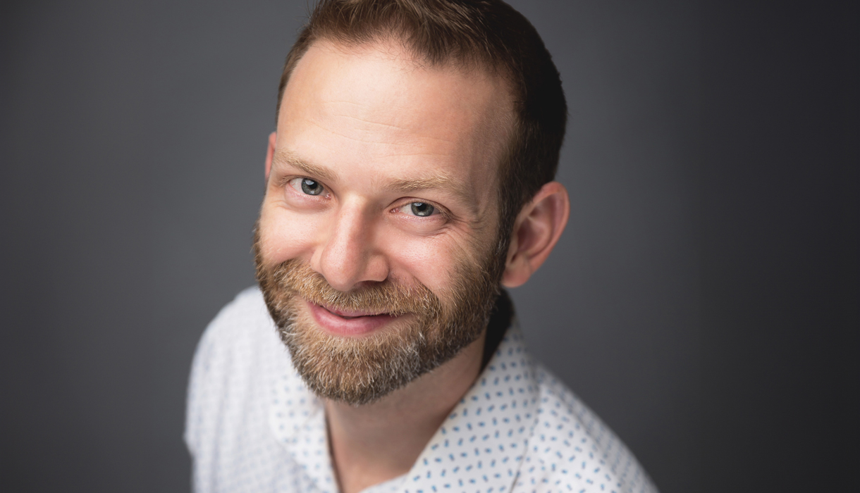 Wes Landry Takes the Lead in Gilbert & Sullivan’s Ruddigore – OutSmart Magazine