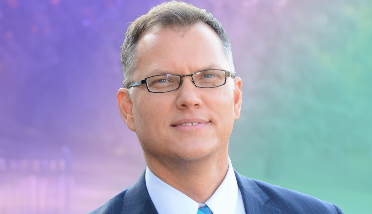 Lane Lewis – OutSmart Magazine