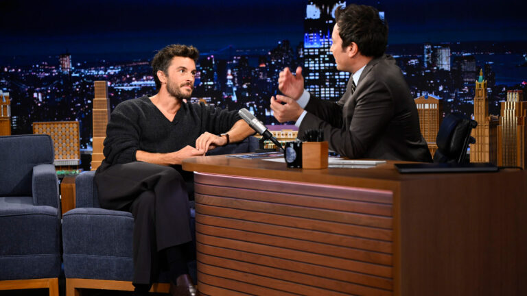 Jonathan Bailey is the “Sexiest Man Alive,” According to People ...